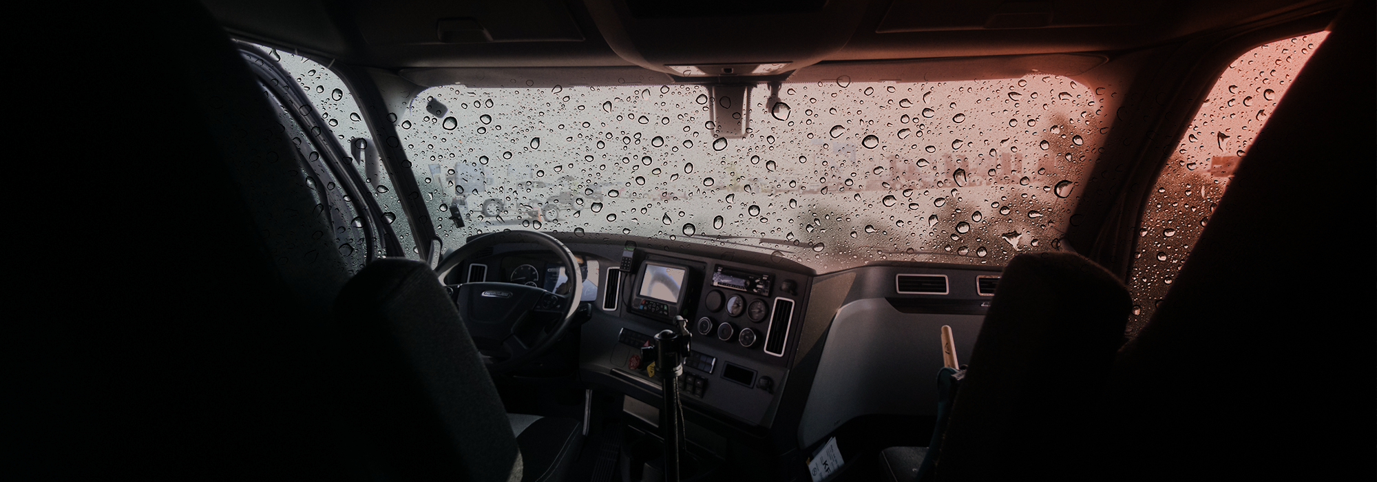 Safety Tips For Driving in Heavy Rain | Pride Transport