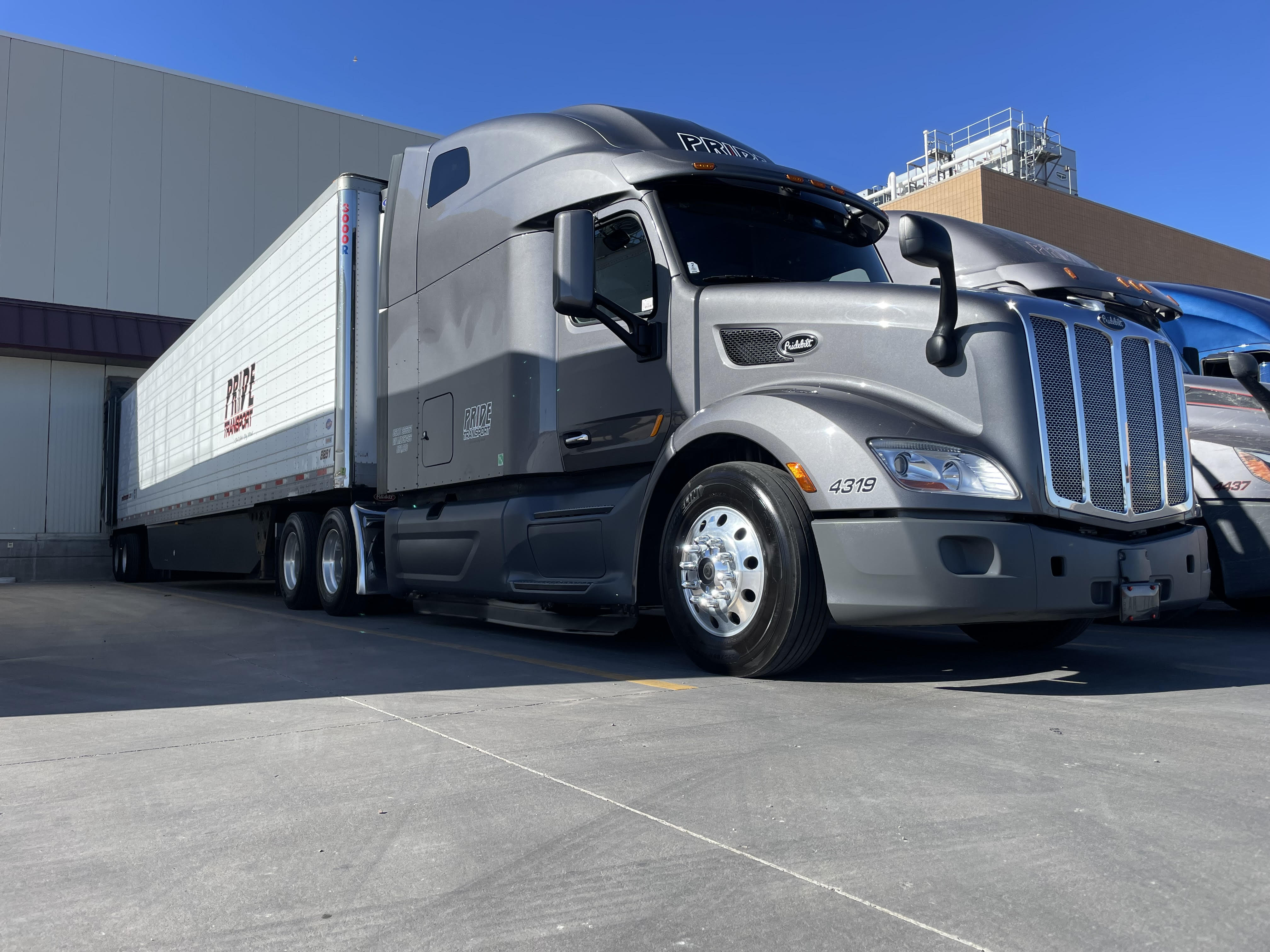 Mastering Backing Up: A Vital Skill | Pride Transport