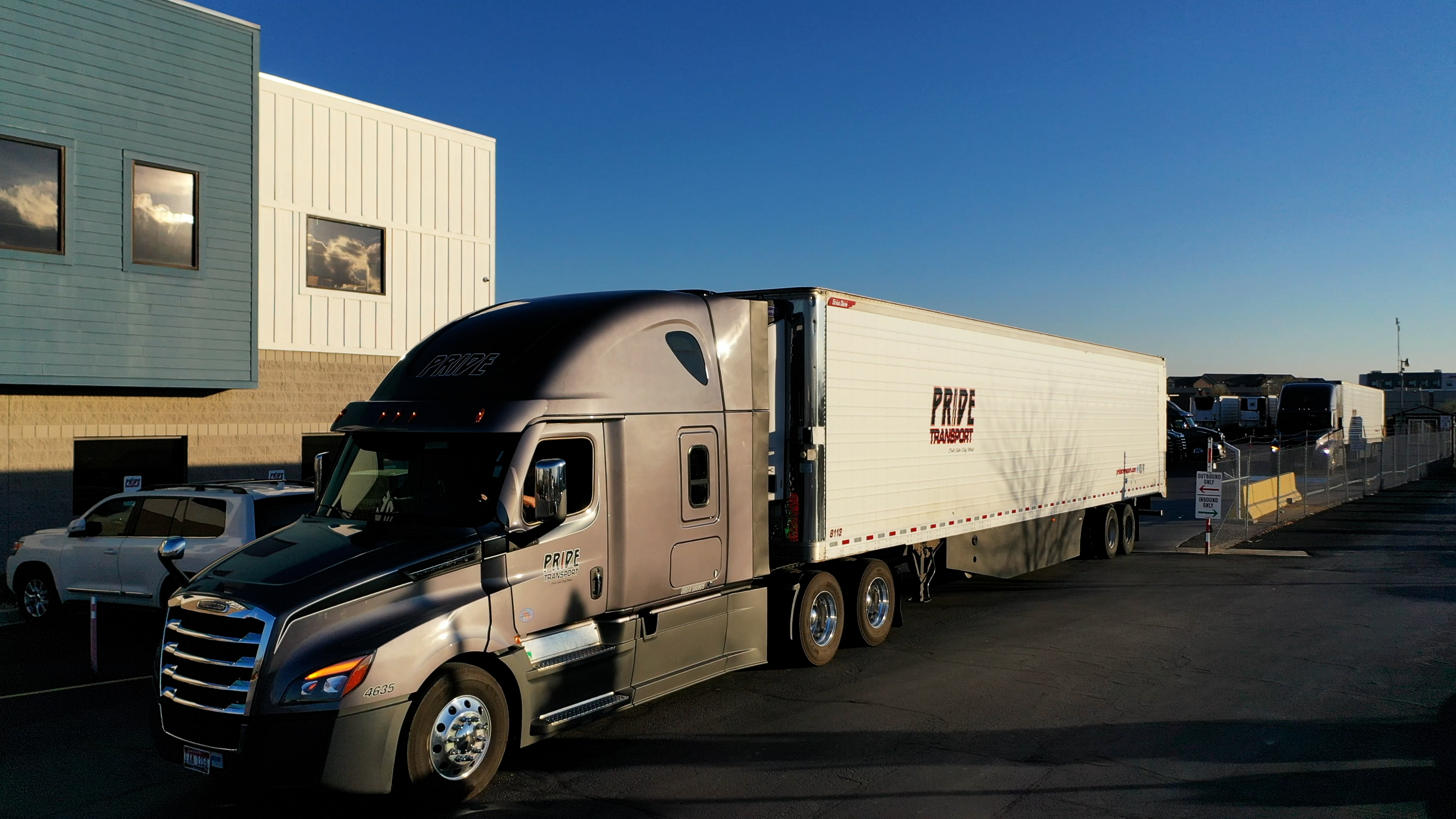 What CDL Holders Need to Know About Moving Violations | Pride Transport