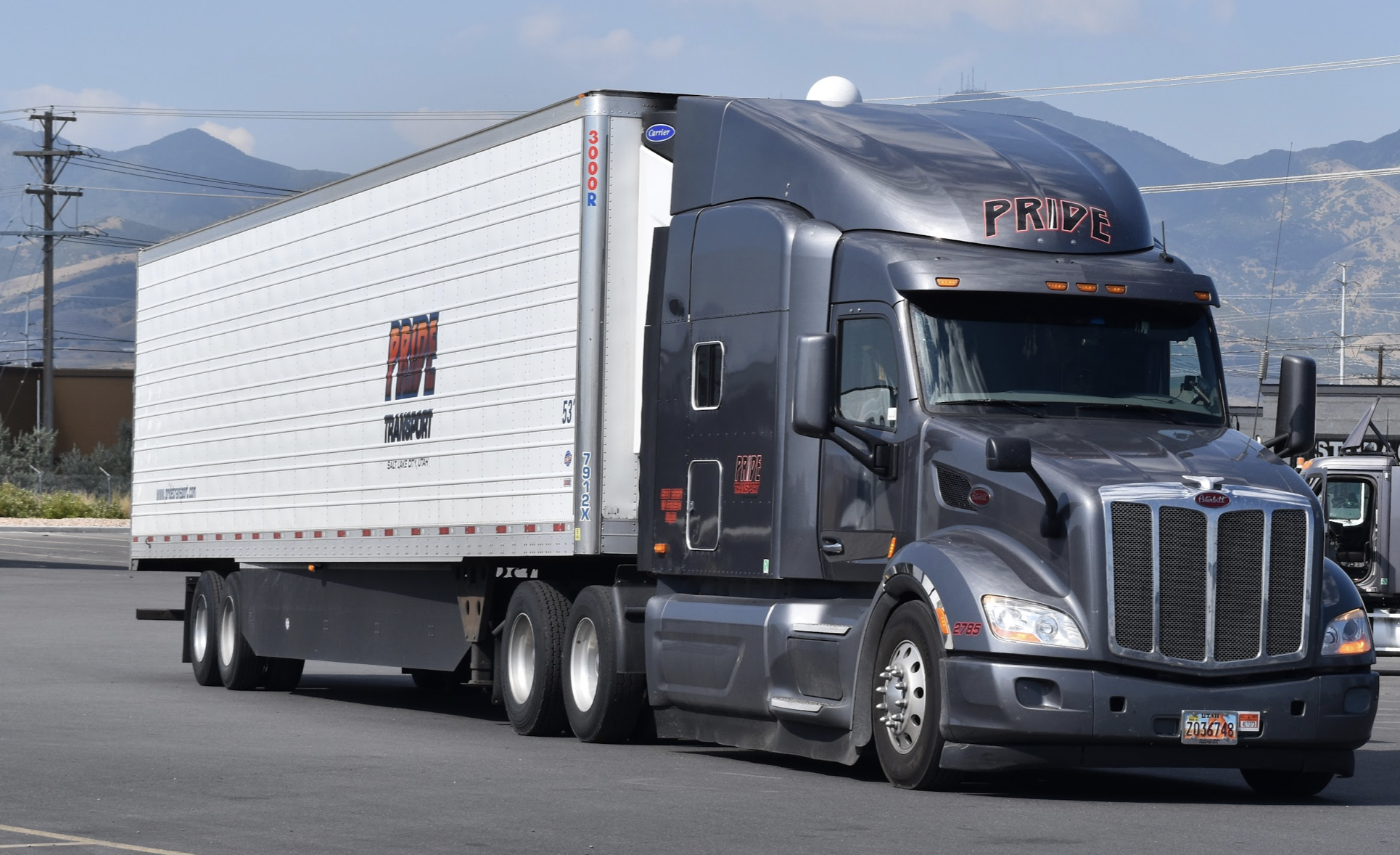 What’s Different About Class A CDL and a Class B CDL? | Pride